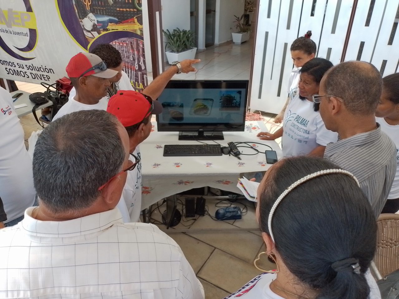 Aportar a la economía desde la innovación (+ Fotos)